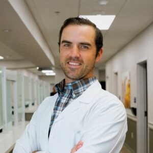 Dylan Homen, MD - The Center for Orthopedic Surgery